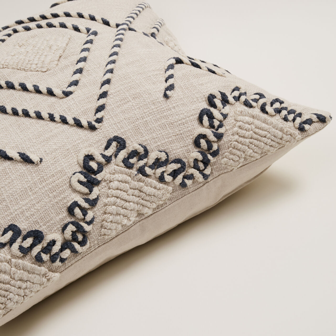 Diamond Pattern Cushion